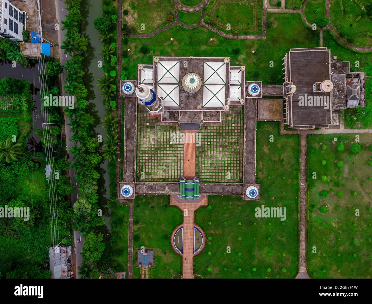 Barishal, Barishal, Bangladesh. 17th Aug, 2021. The Baitul Aman Jame ...