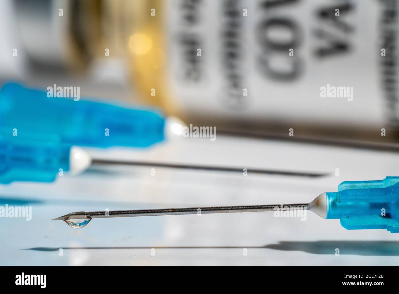 Concept for booster vaccination with three syringes with the third ...