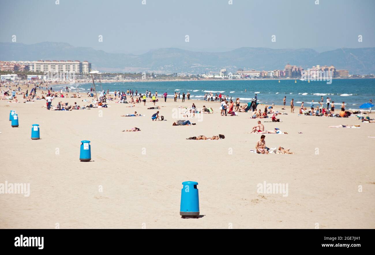 Valencia swimming hi-res stock photography and images - Alamy