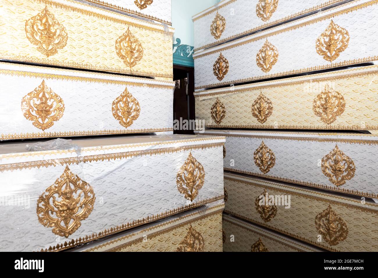 Thonburi, Thailand. 17th Aug, 2021. (Editors note image depicts death ...