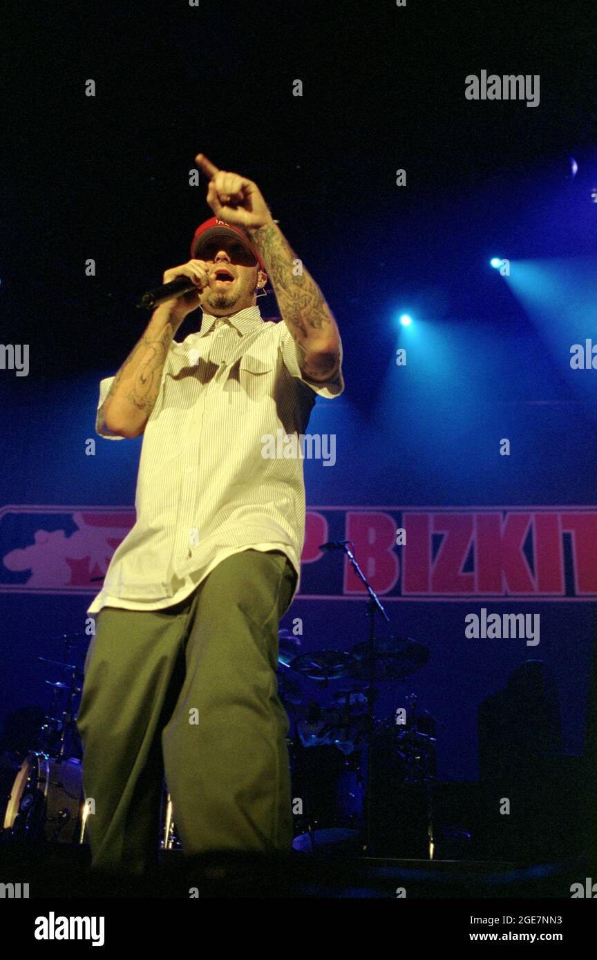 Fred durst vocals hi-res stock photography and images - Alamy