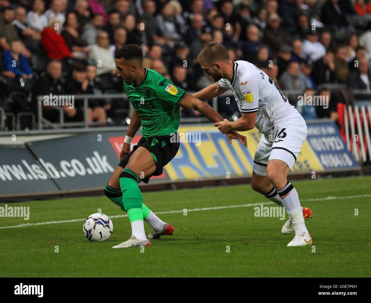 Brandon cooper hi-res stock photography and images - Alamy