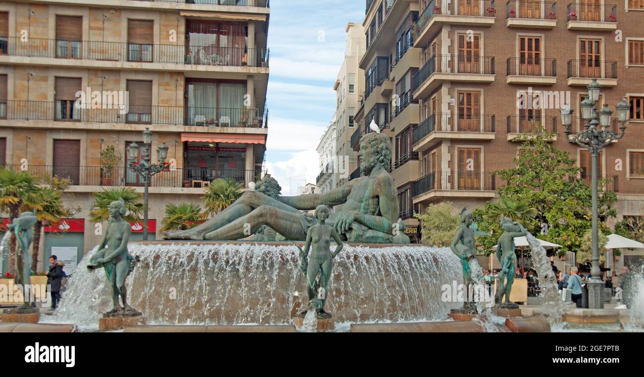 Statue of Neptune, Plaza de la Virgen, Valencia, Spain, Europe Stock ...