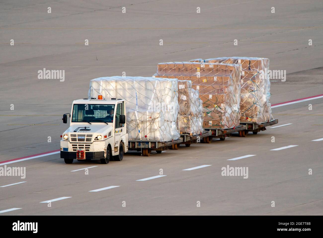 Cologne-Bonn Airport, CGN, air cargo, being taken away by a cargo plane ...