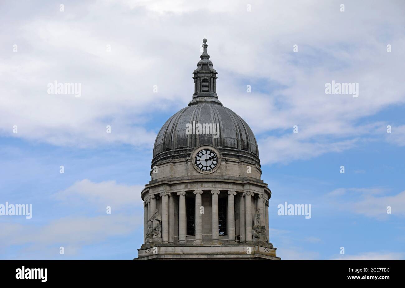 Nottingham city hall council house building hi-res stock photography ...