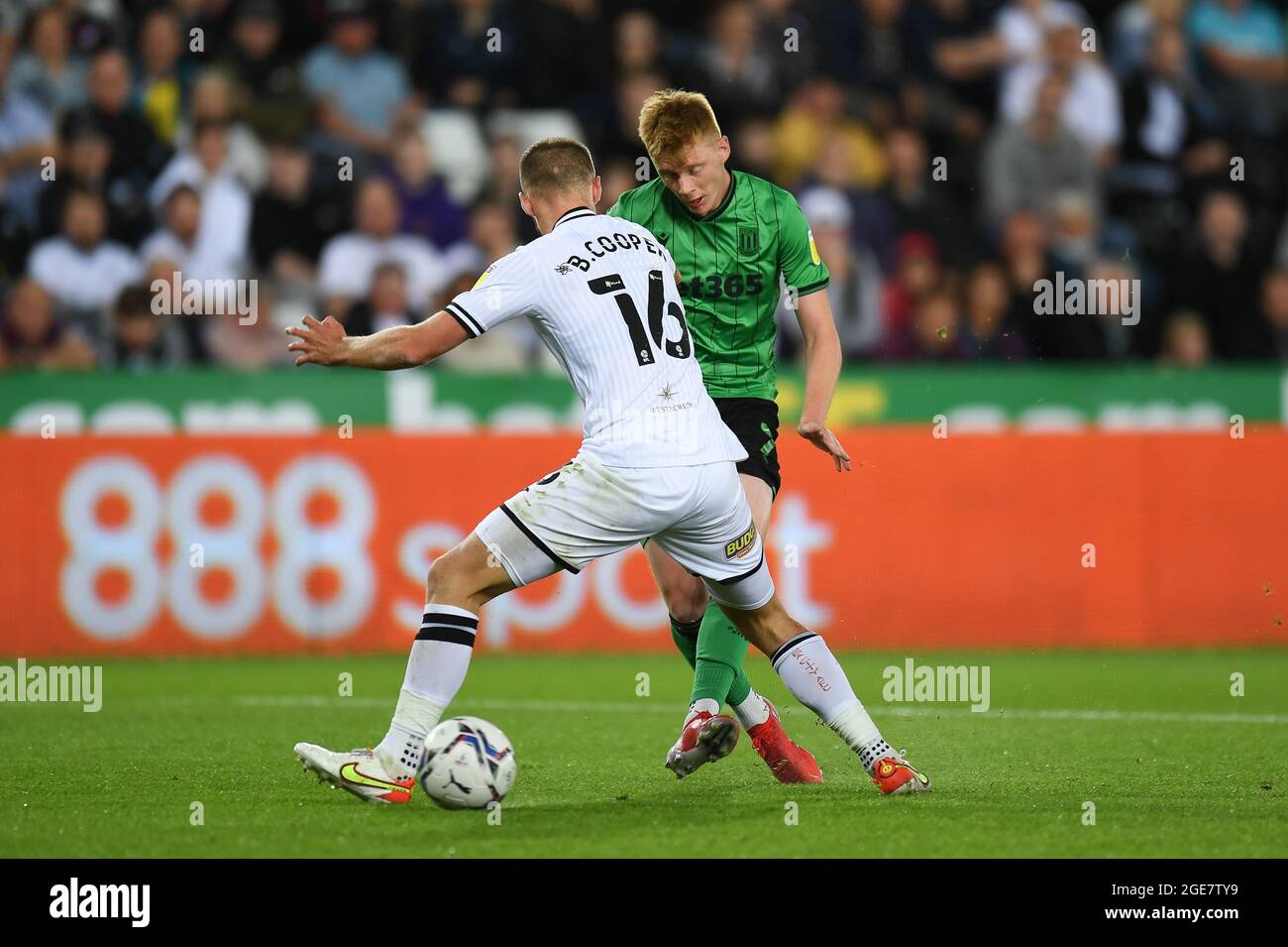 Sam Clucas #7 of Stoke City shoots and scores to make it 0-2 to Stoke ...
