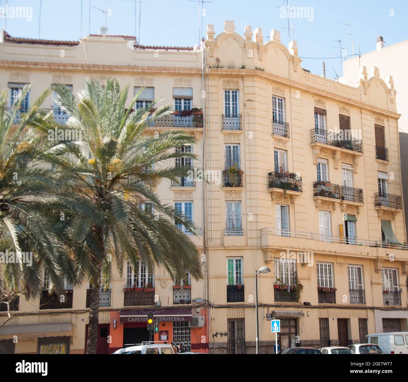 Valencia street scene hi-res stock photography and images - Alamy