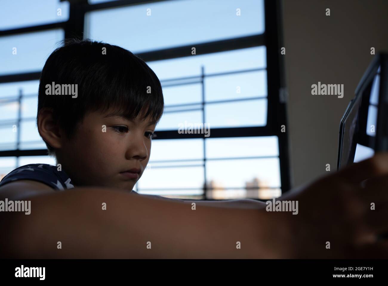 tween on tablet Stock Photo - Alamy