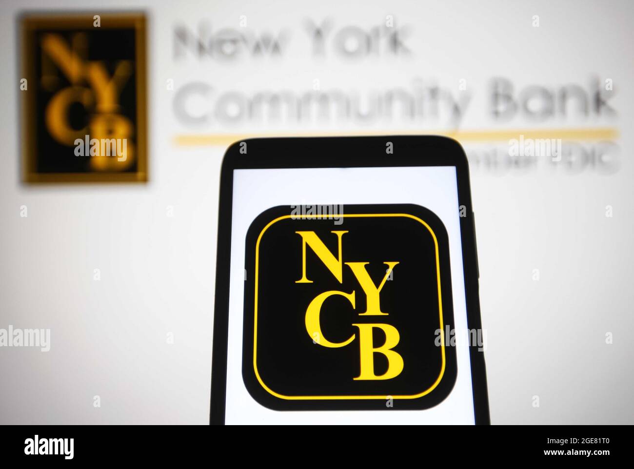 Nycb logo hi-res stock photography and images - Alamy