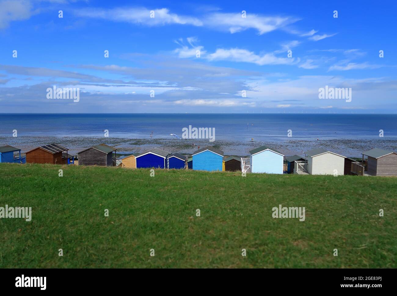 A view of the Beach huts at Tankerton Stock Photo - Alamy