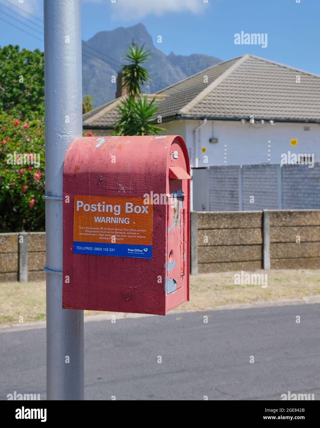 Vintage south african postage stamp hi-res stock photography and images ...