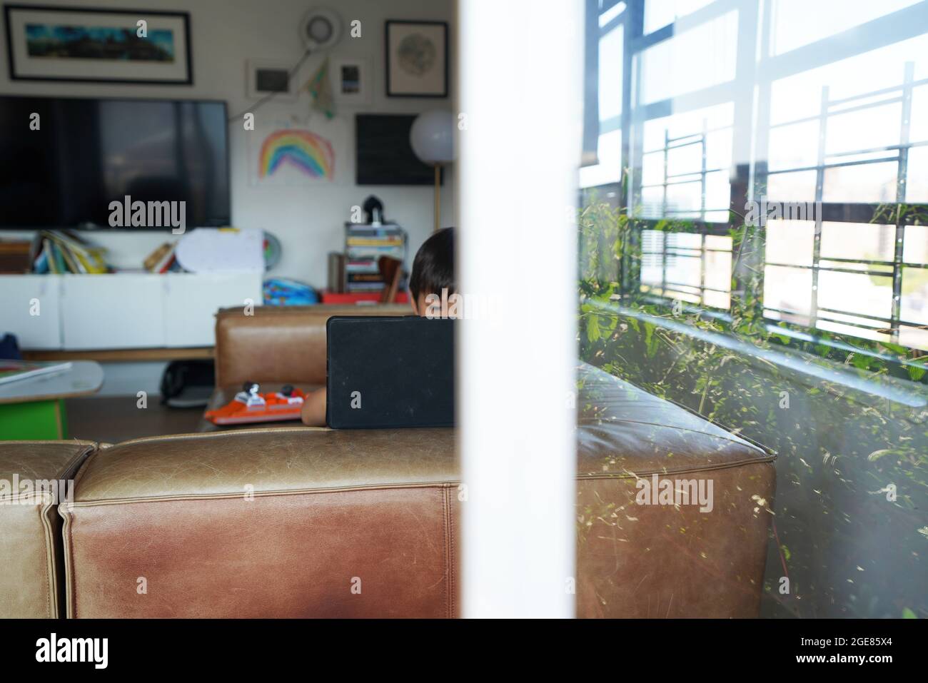 tween on tablet Stock Photo - Alamy