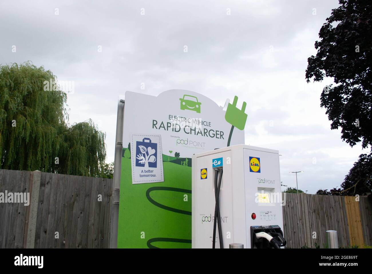 HAYES, LONDON, ENGLAND - 13 August 2021: Pod Point electric car charger ...