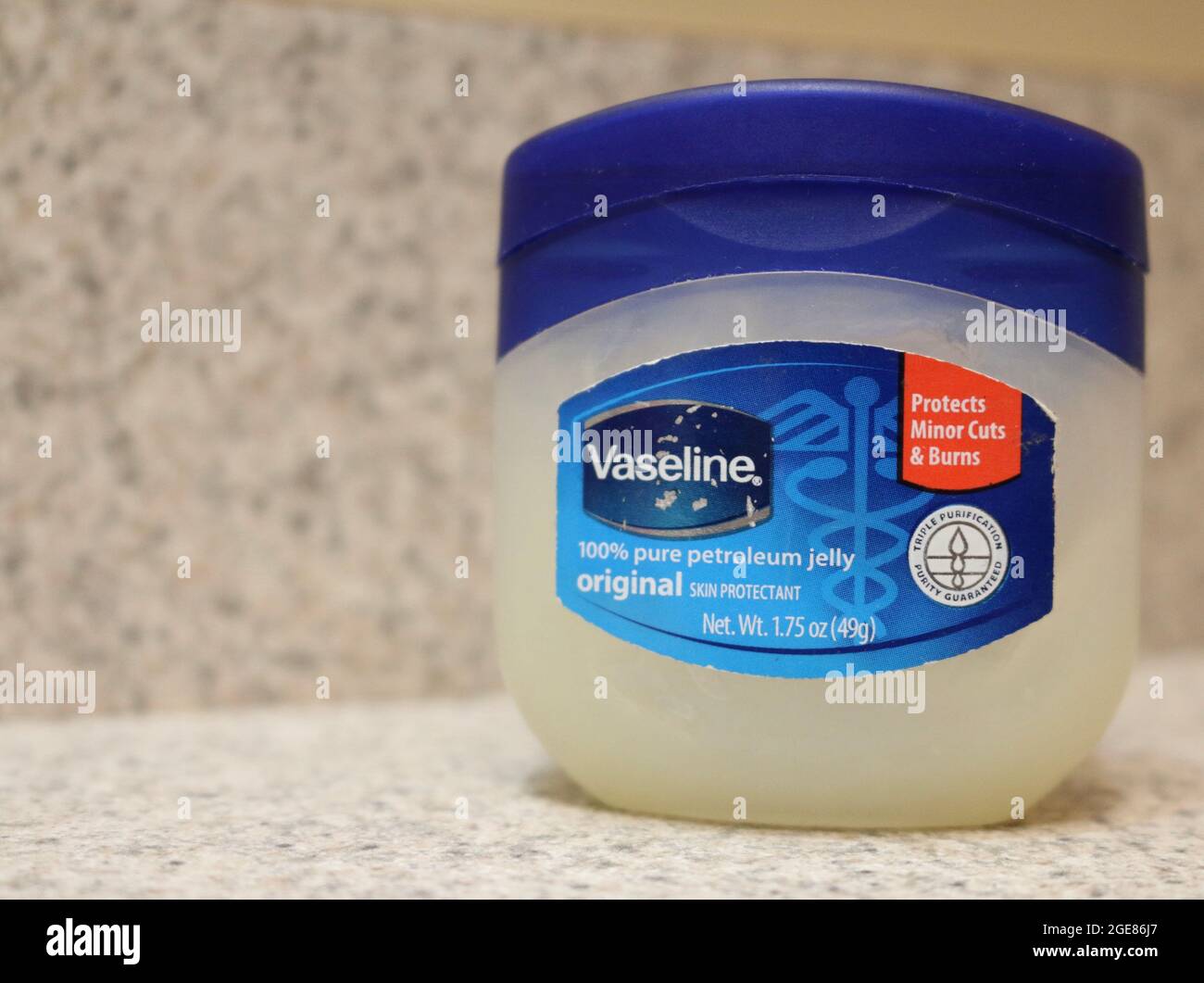 Vaseline lips hi-res stock photography and images - Alamy