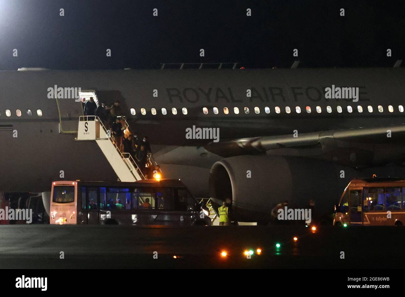 Raf voyager hi-res stock photography and images - Alamy