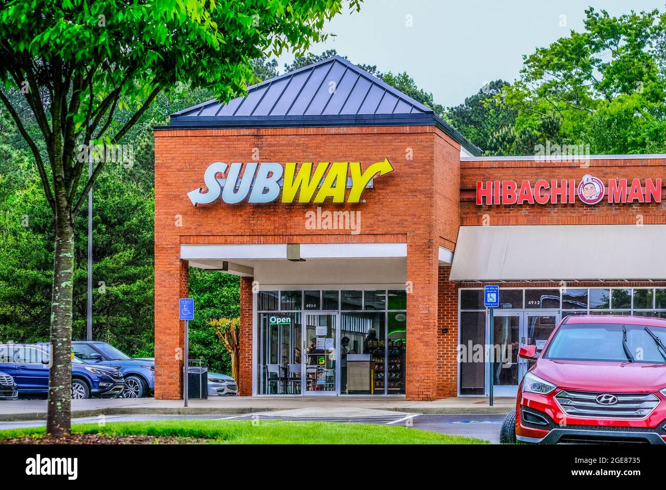 Local Small Fast Food Restaurants Stock Photo - Alamy