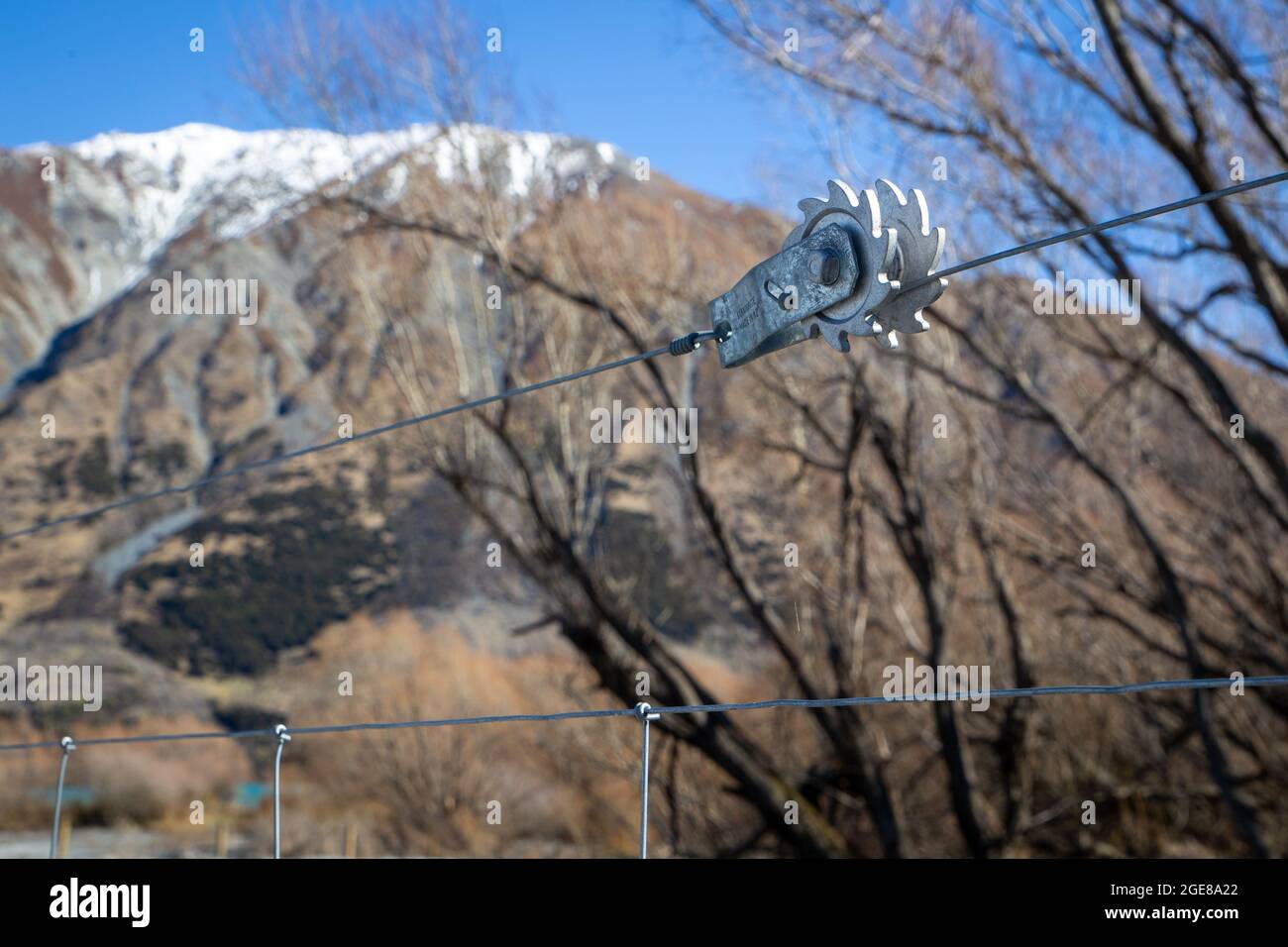 Fencing skills hi-res stock photography and images - Alamy