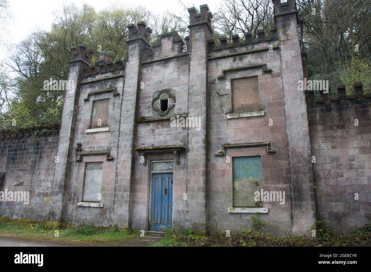 Leek castle hi-res stock photography and images - Alamy
