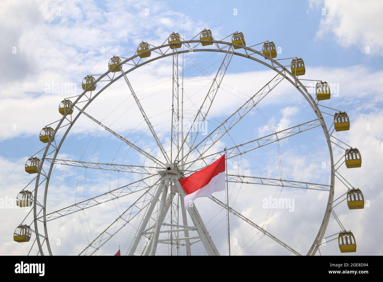 Ferris Wheel And Indonesian Flag Stock Photo - Alamy