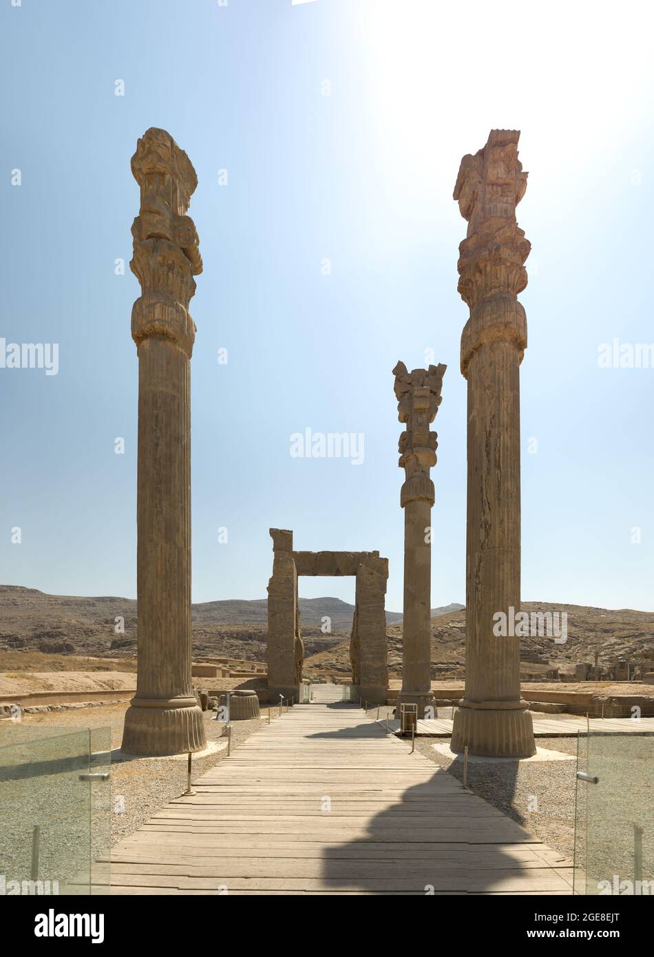 Statues ancient sumerian hi-res stock photography and images - Alamy