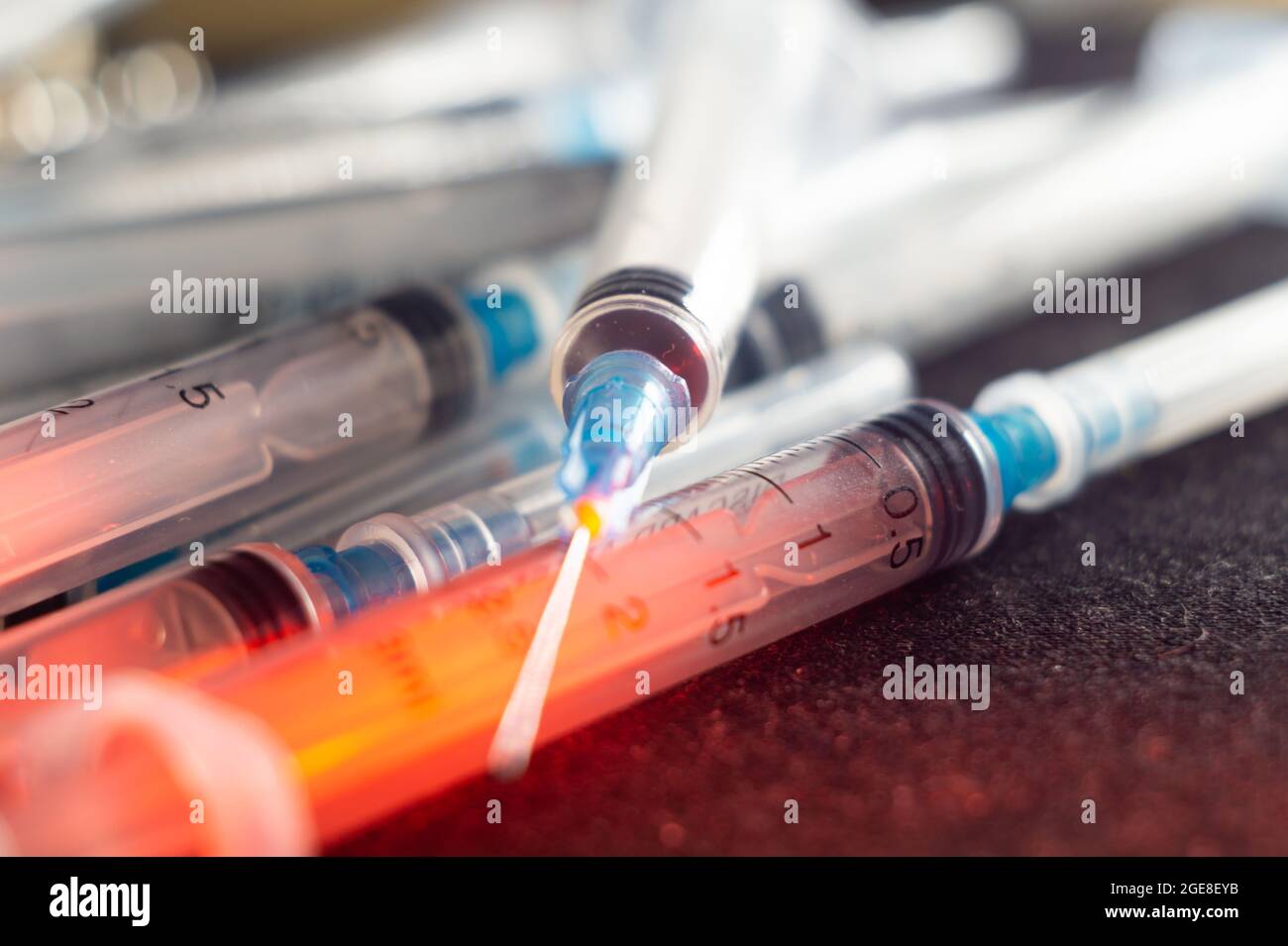 Closeup shot of syringes and hypodermic needles Stock Photo - Alamy
