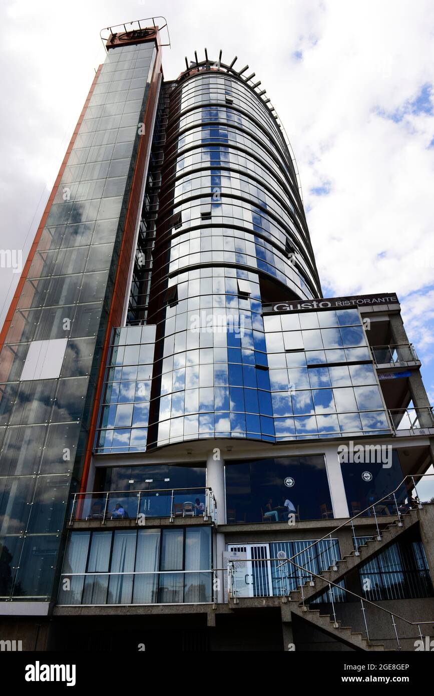 Tracon tower hi-res stock photography and images - Alamy