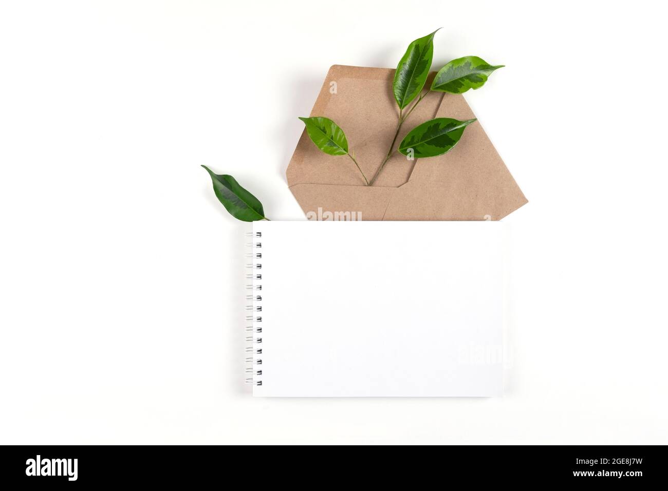 Notepad and an envelope made from recycled paper Stock Photo - Alamy