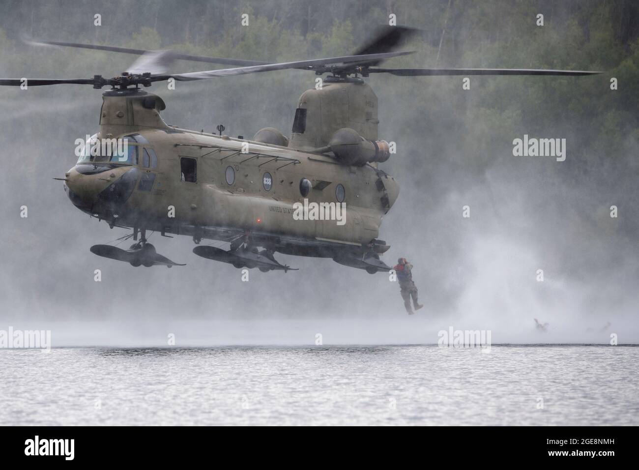 Army combat engineers from Breacher Company, 6th Brigade Engineer ...