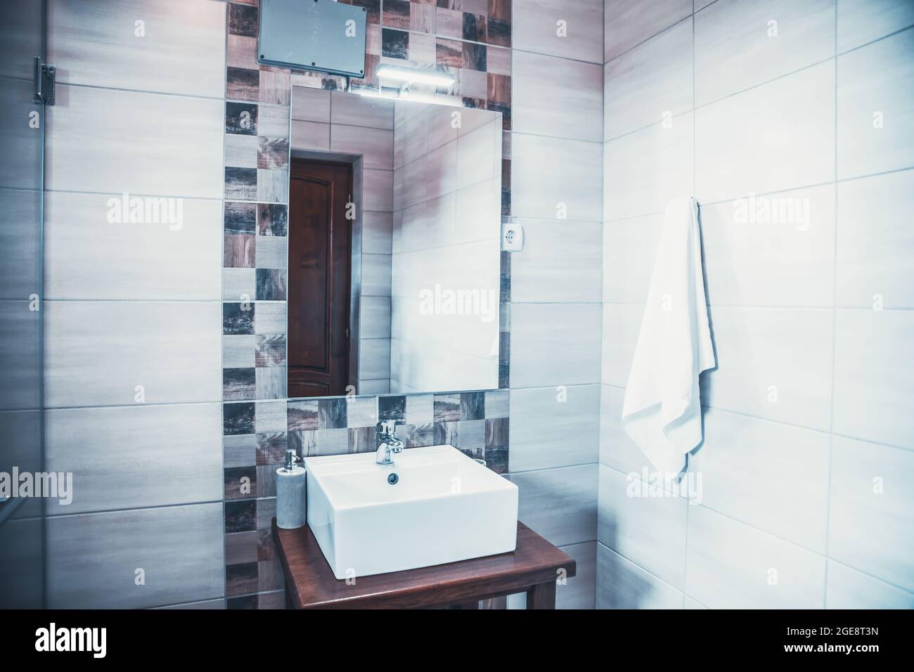 Clean and fresh bathroom with natural light Stock Photo - Alamy