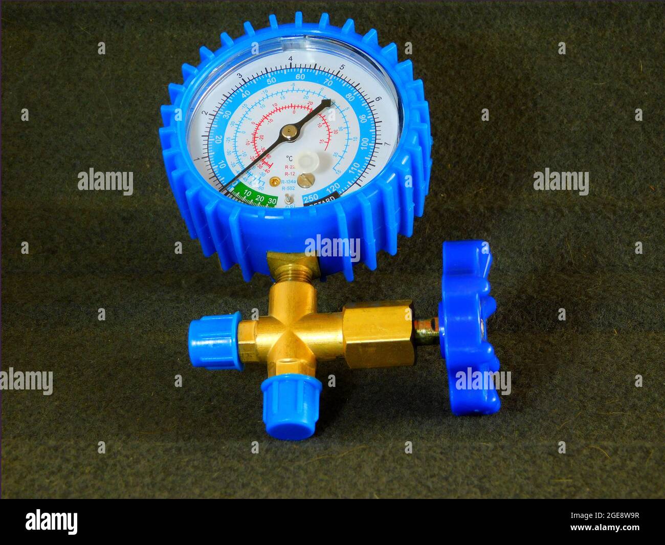 Closeup of a manometer isolated in the dark background Stock Photo - Alamy