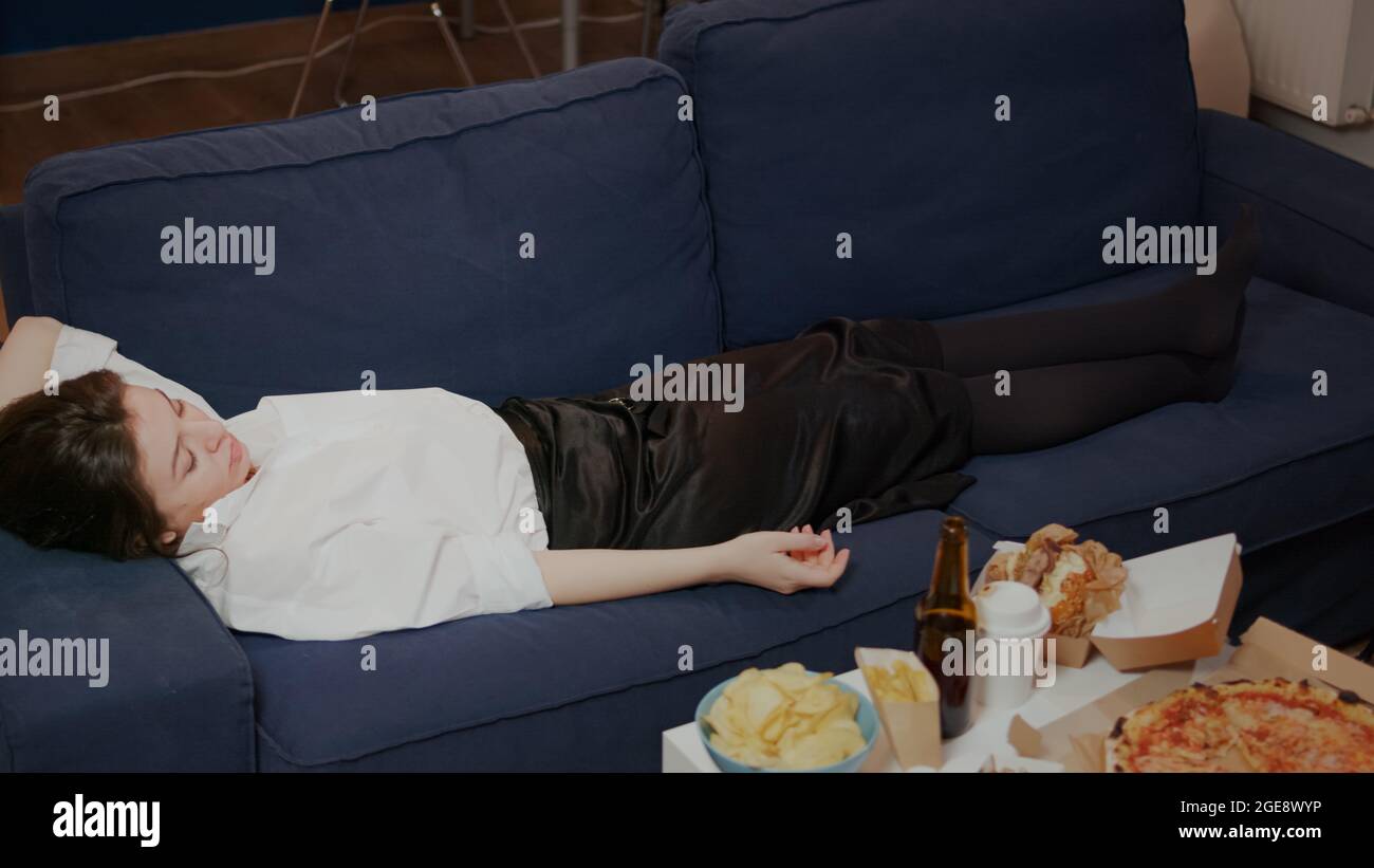 Woman tv food sofa asleep hi-res stock photography and images - Alamy