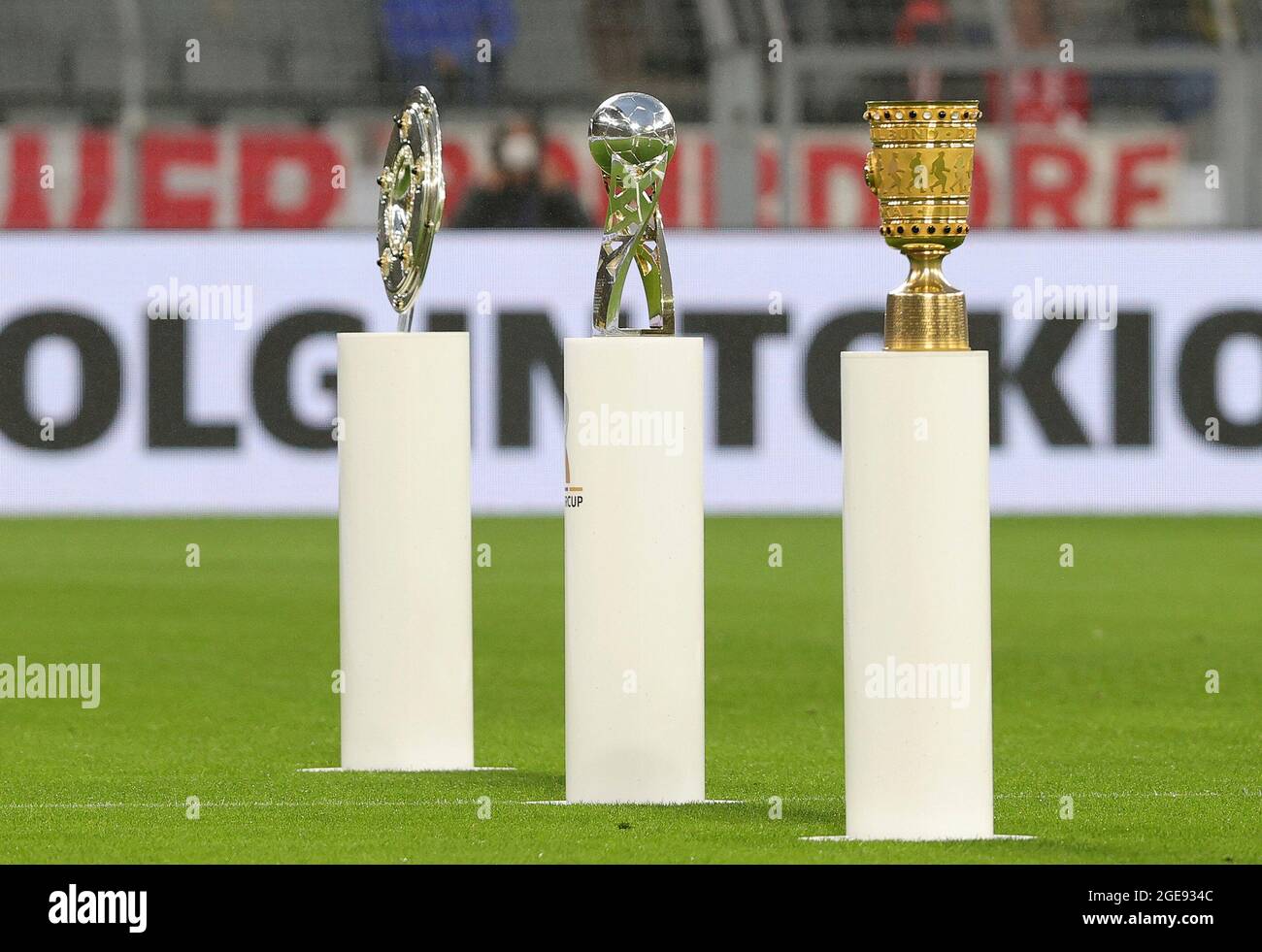 Three trophies hi-res stock photography and images - Alamy