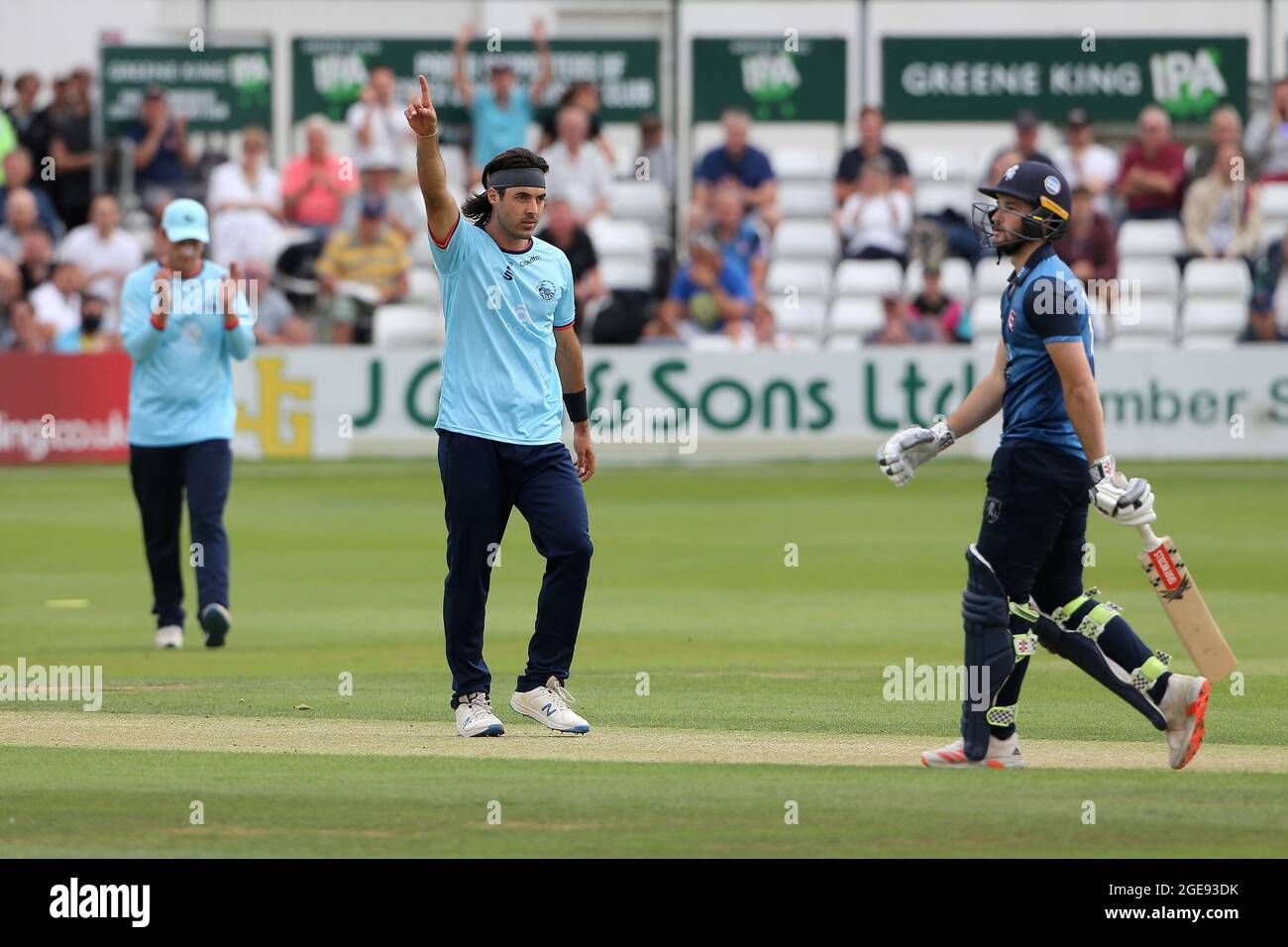 Shane Snater of Essex celebrates taking the wicket of Ollie Robinson ...