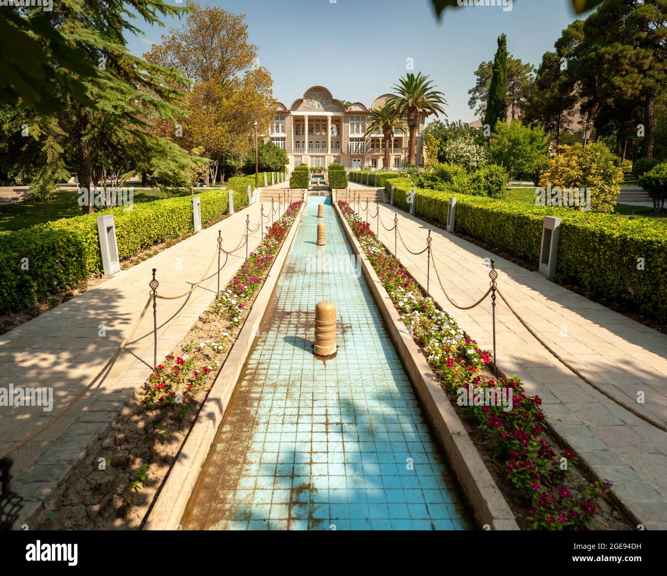 Antique tree system hi-res stock photography and images - Alamy