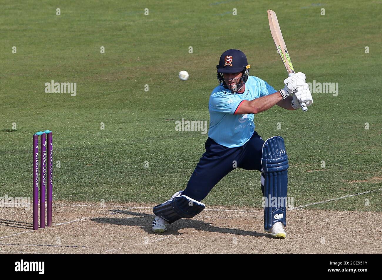 Ryan ten Doeschate in batting action for Essex during Hampshire Hawks ...