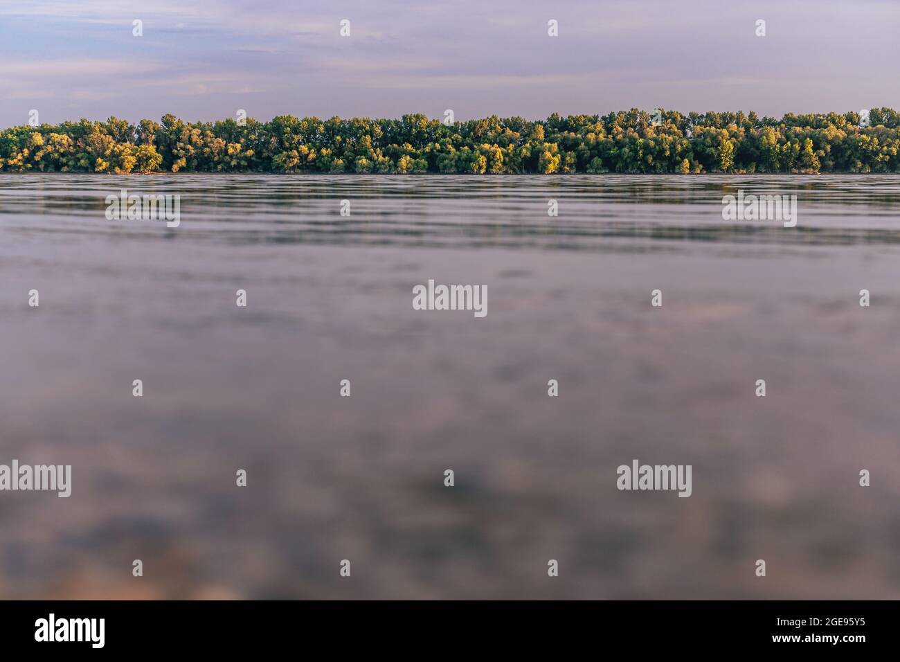 Riverside river side bank shore hi-res stock photography and images - Alamy
