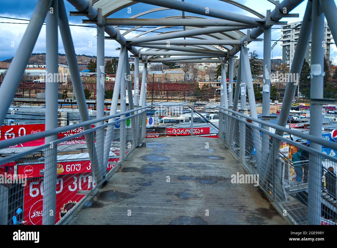 Overhead crosswalk bridge hi-res stock photography and images - Alamy