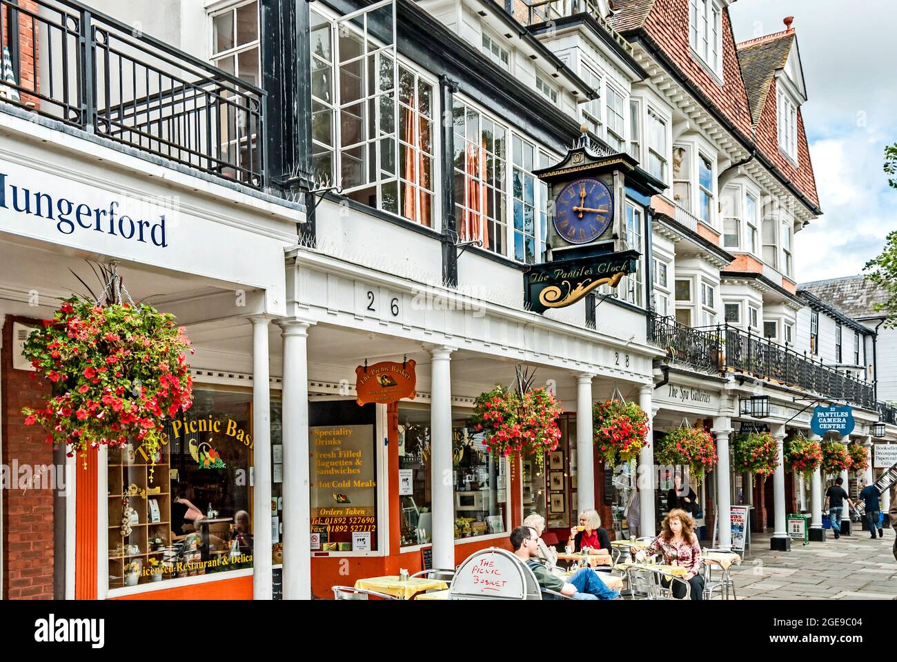 Royal Tunbridge Wells, Pantiles - a touristic attraction Stock Photo ...