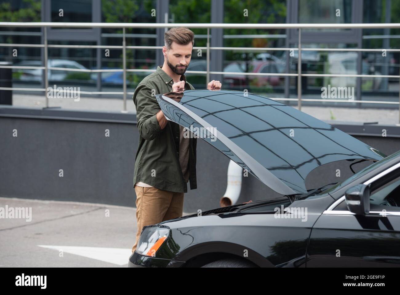 Opening hood hi-res stock photography and images - Alamy