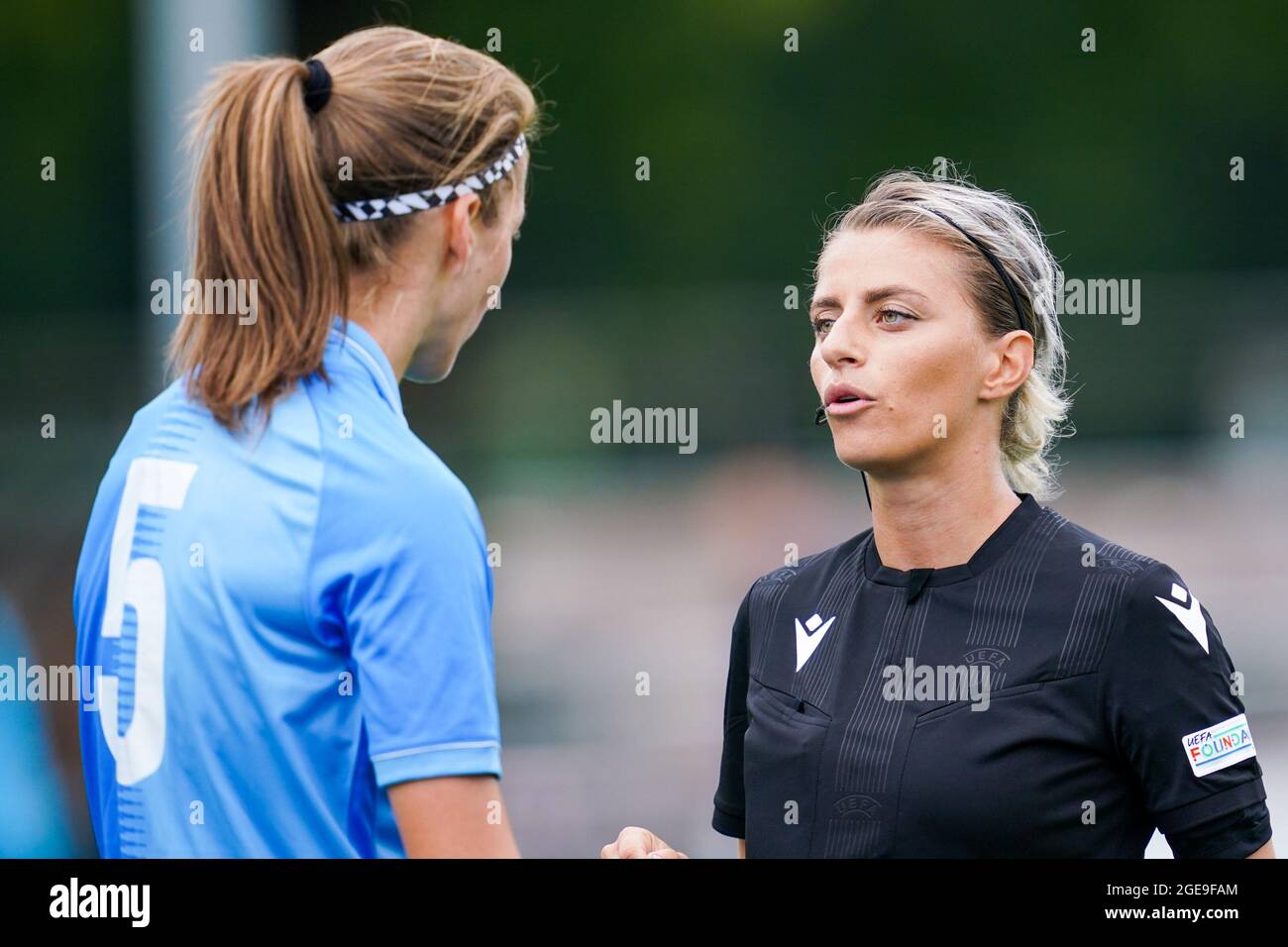 Violeta slovic hi-res stock photography and images - Alamy