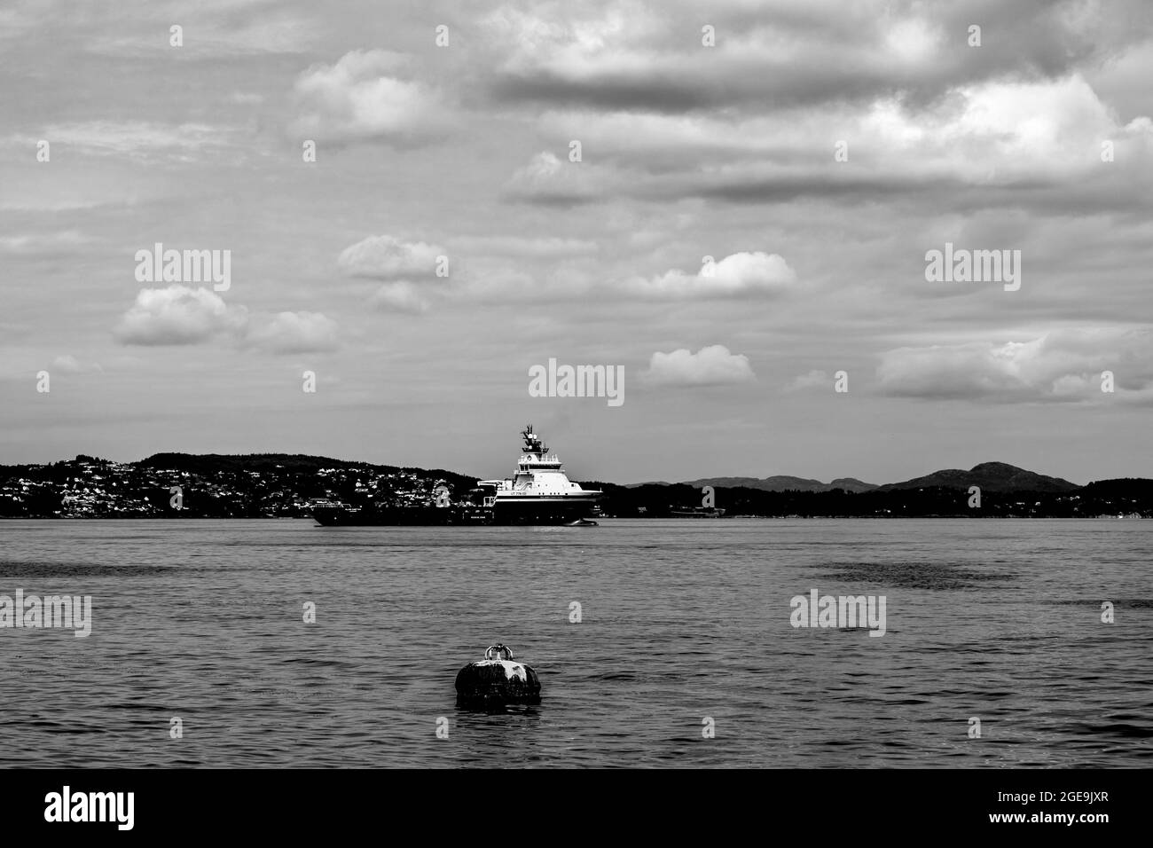 Offshore PSV platform supply vessel Island Chieftain at Byfjorde, off ...