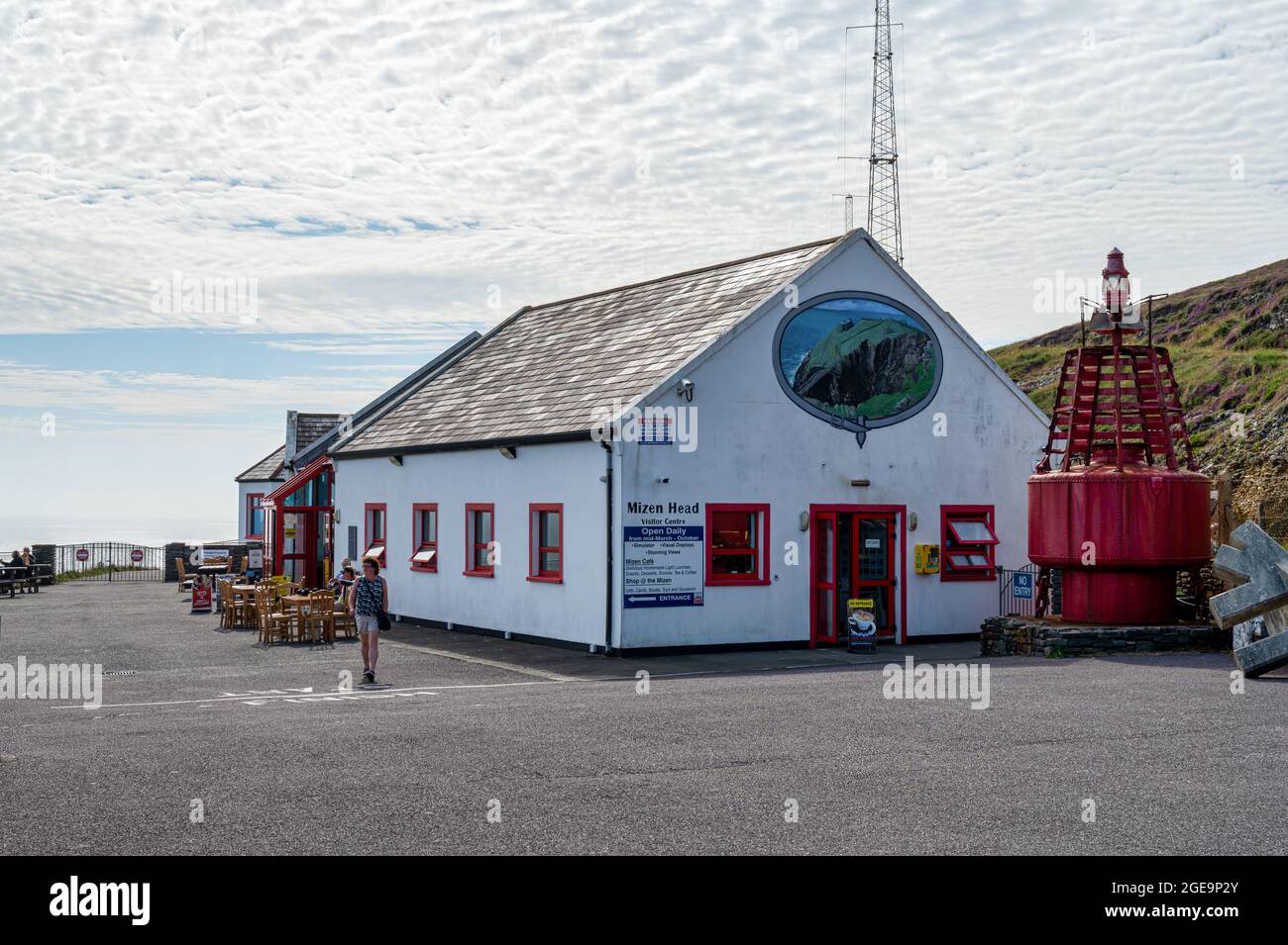 Mizen head visitor center hi-res stock photography and images - Alamy