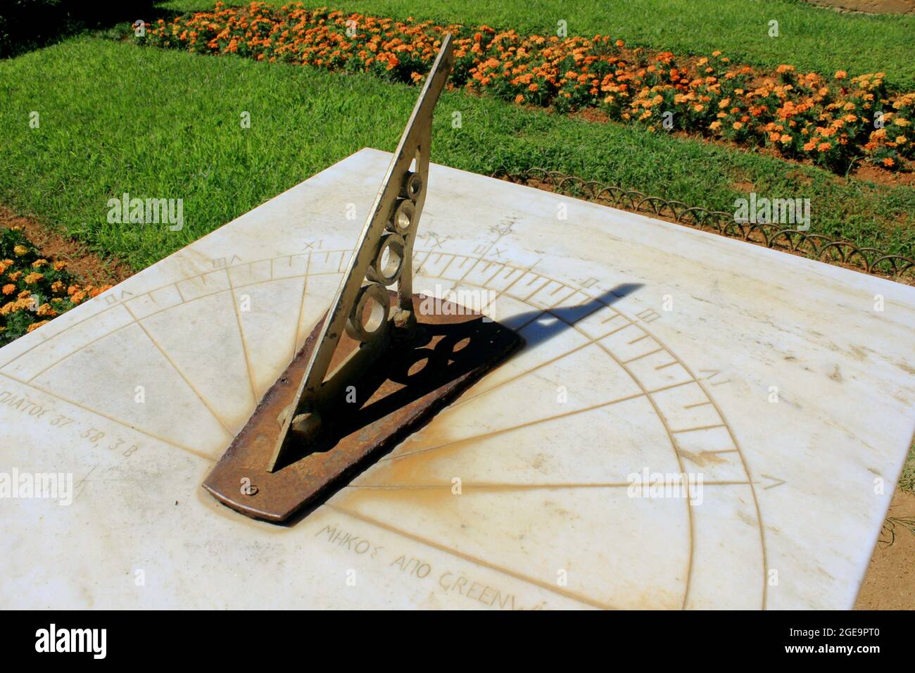 Greece sun dial hi-res stock photography and images - Alamy