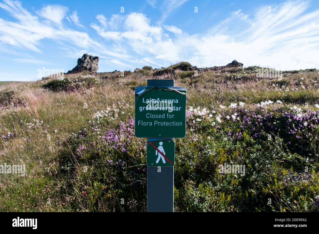 Warning sign in a field saying 'closed for flora protection' Stock ...