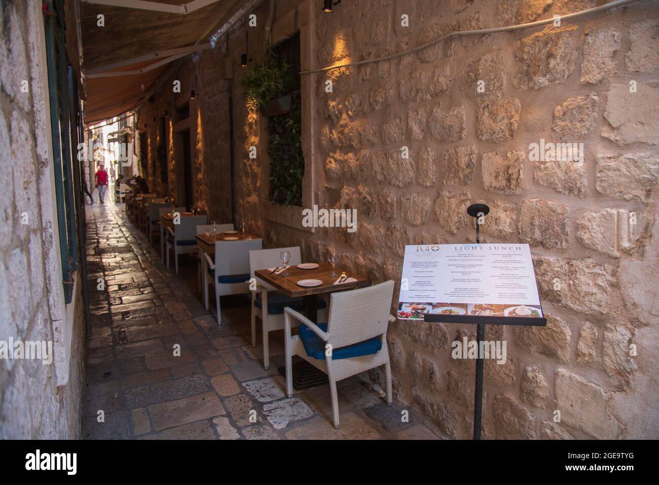A typical Old Town side street restaurant Stock Photo - Alamy