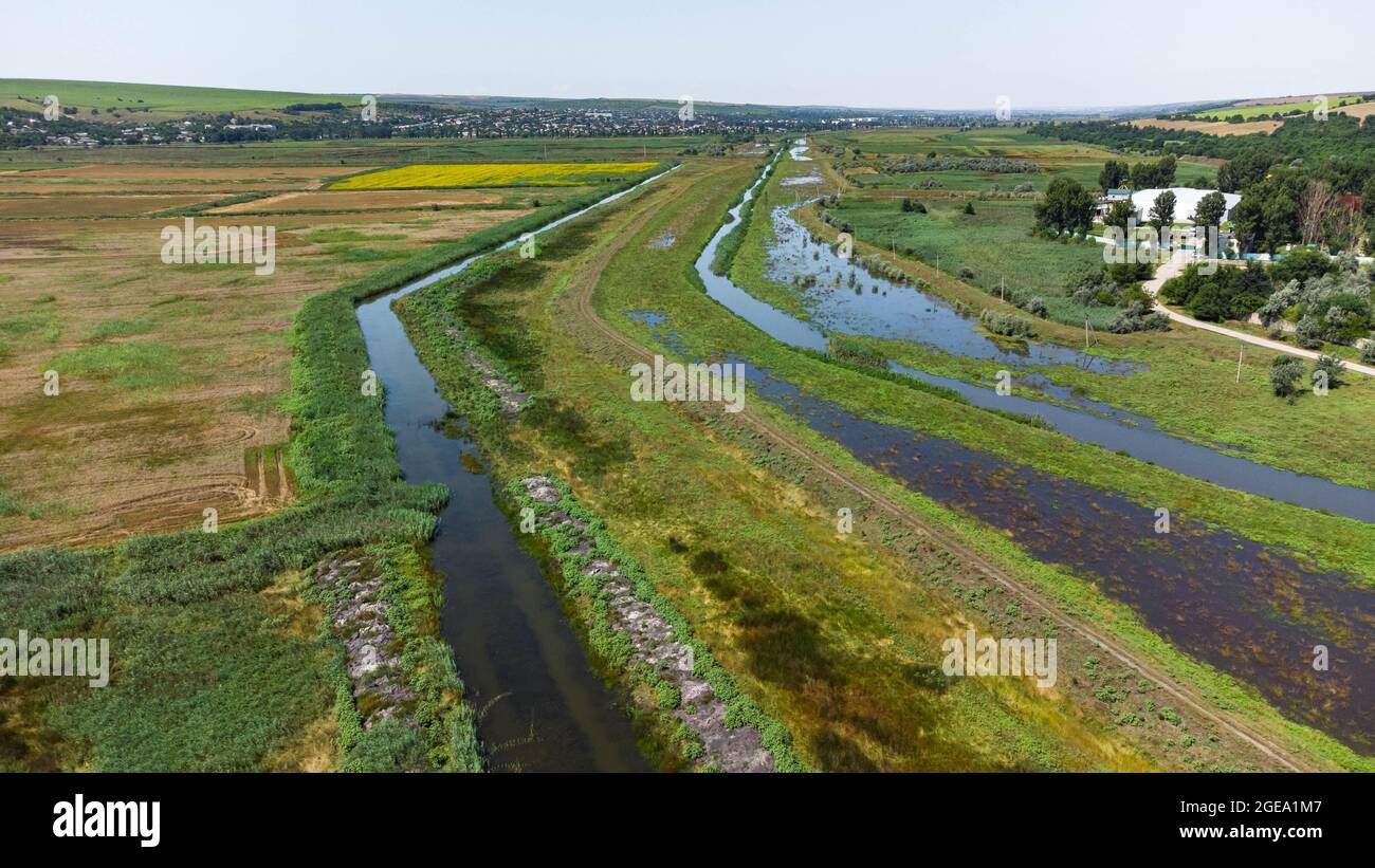 Irrigation canal aerial hi-res stock photography and images - Alamy