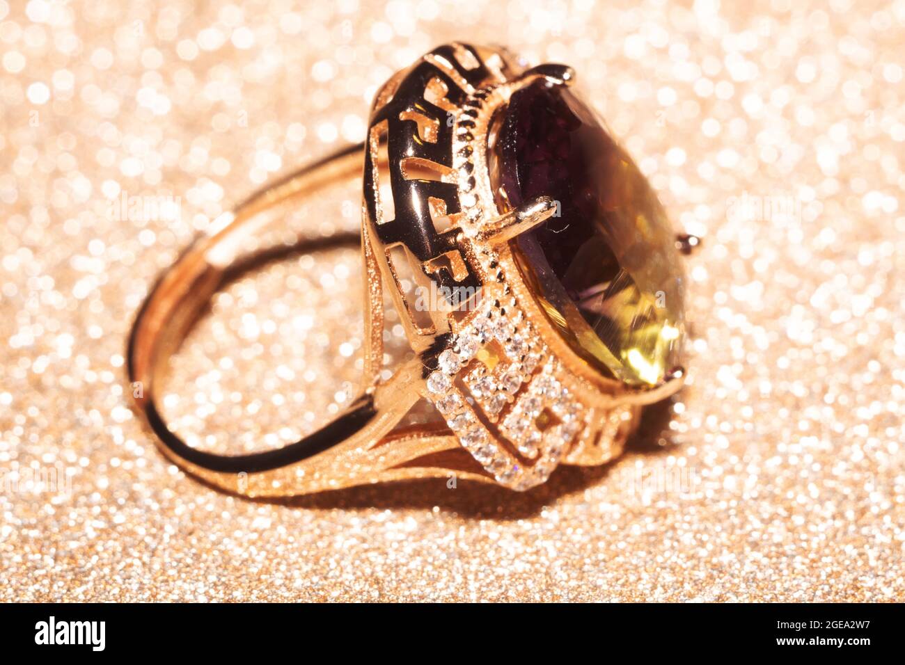 Precious amber rose hi-res stock photography and images - Alamy