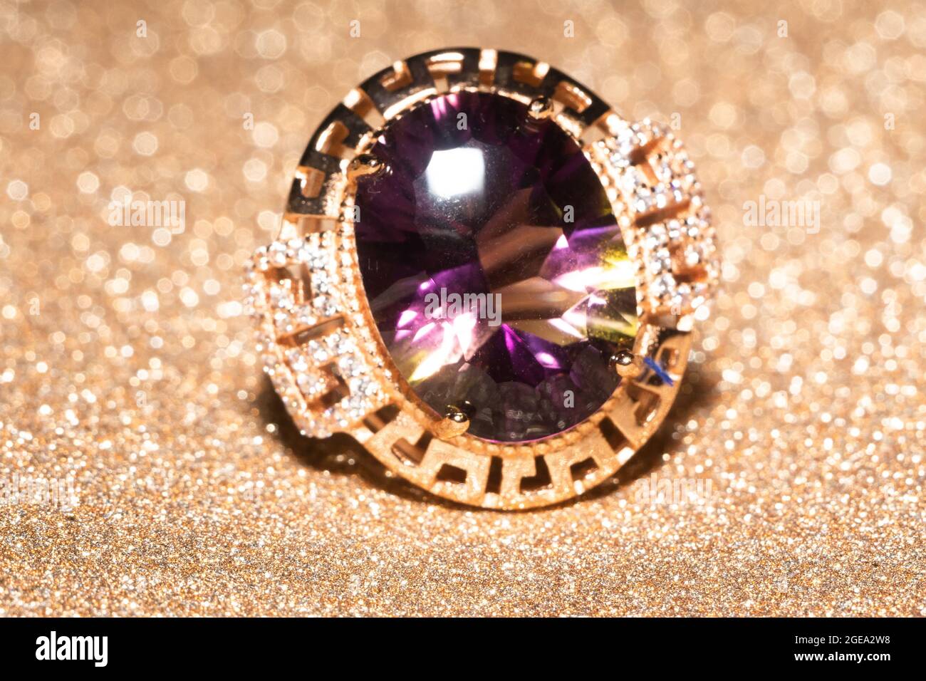 Precious amber rose hi-res stock photography and images - Alamy