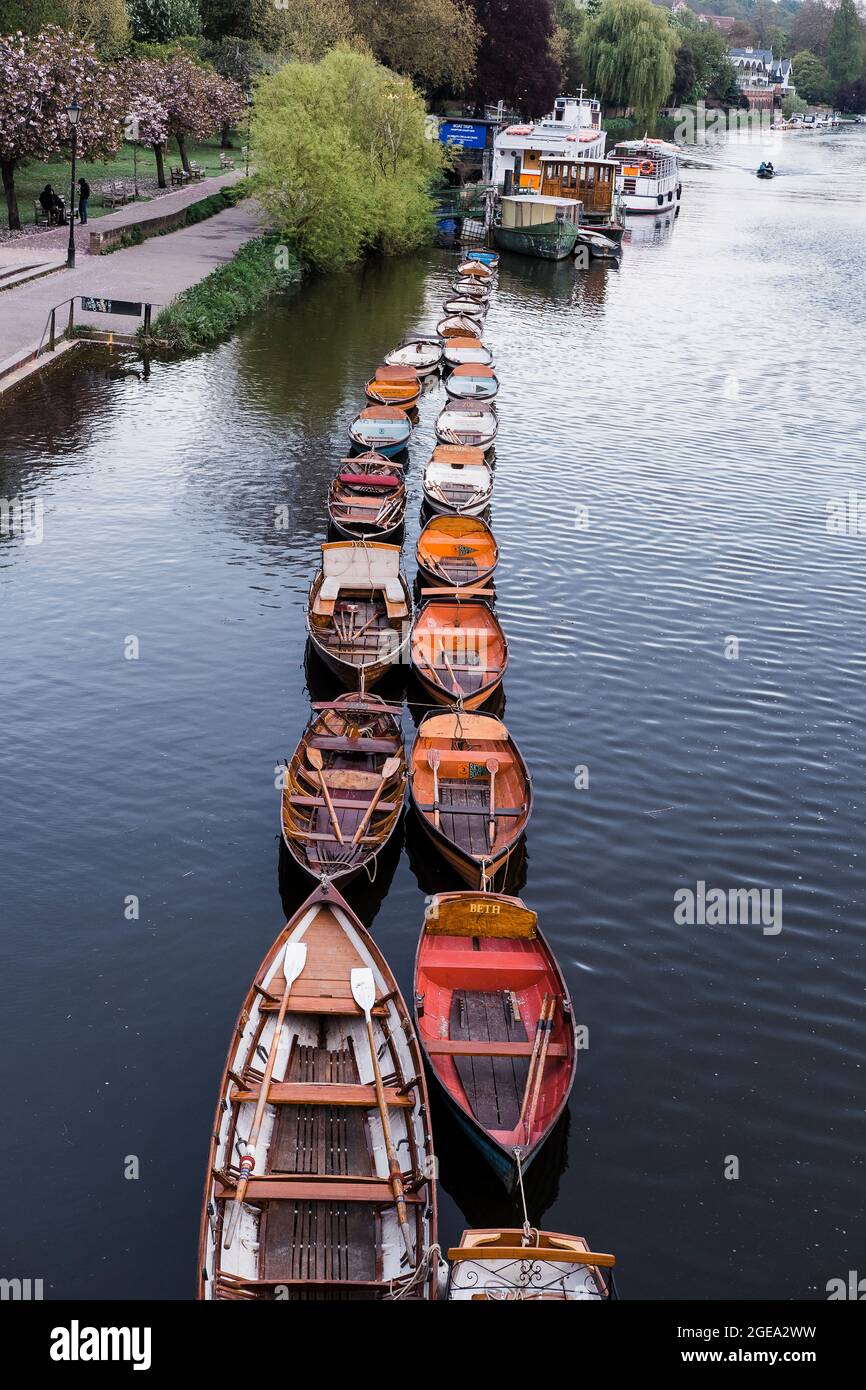 Colourful row boats hi-res stock photography and images - Alamy