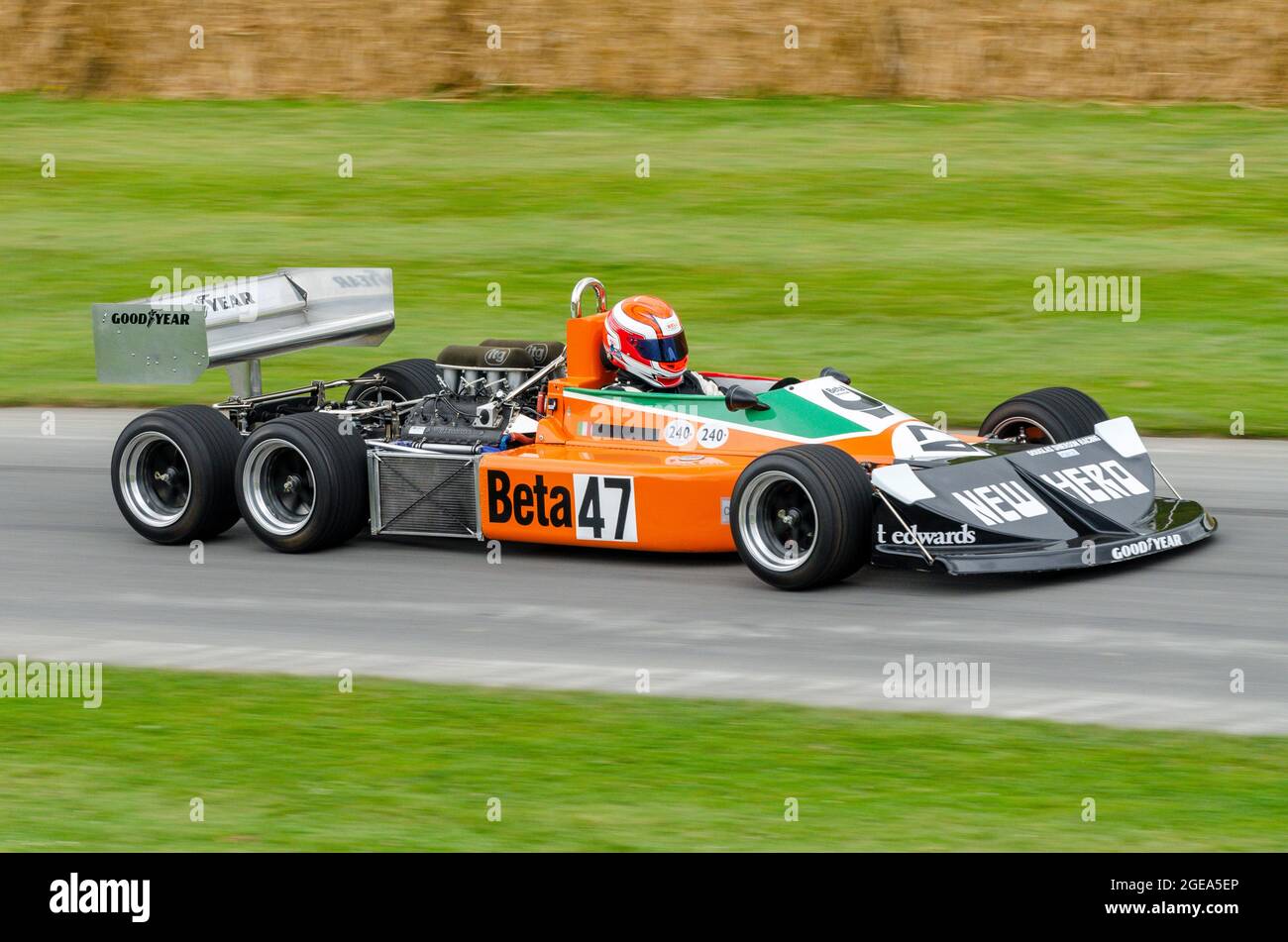 Formula one six wheel hi-res stock photography and images - Alamy